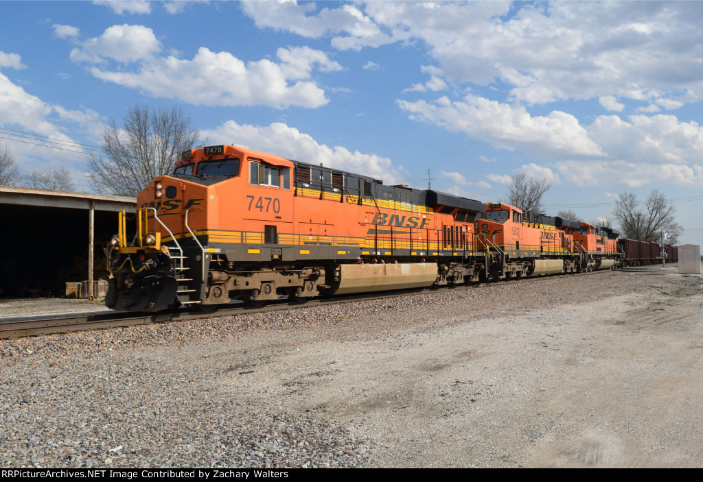BNSF 7470 5932 9332